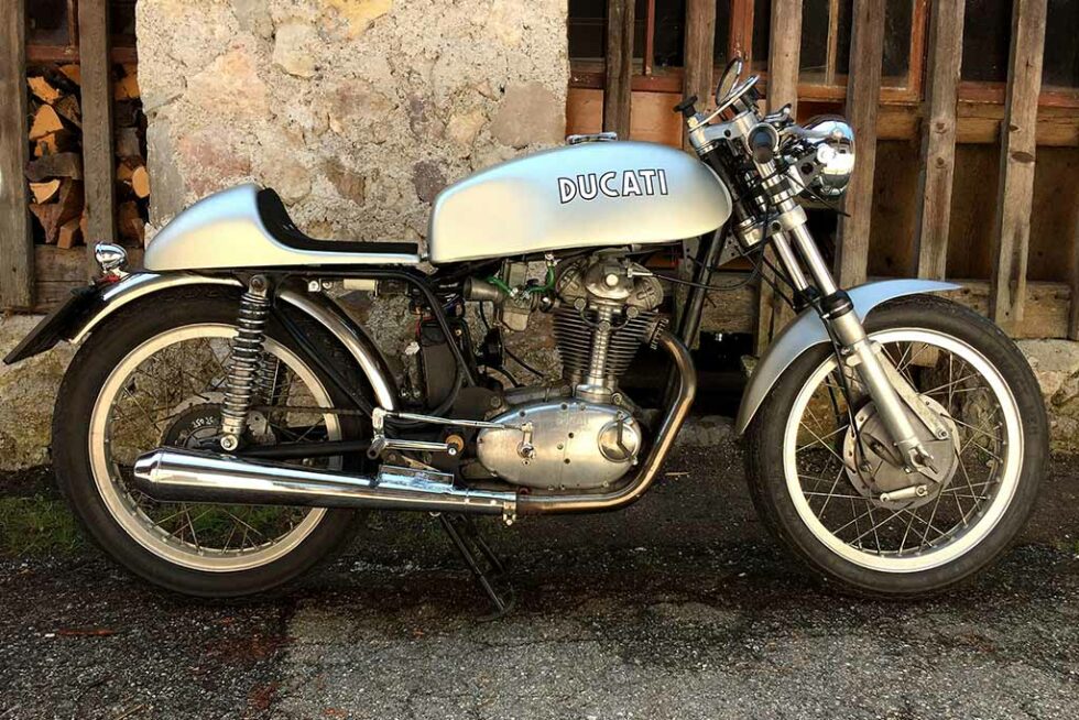 Zehr Vintage Motorcycle Insurance - Zehr Insurance Brokers Ltd.